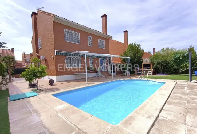 Casa en venta en Centro en Centro por 698,000