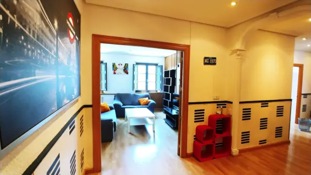 Piso en venta en Calle del Conde Ansúrez en Centro por 225.000