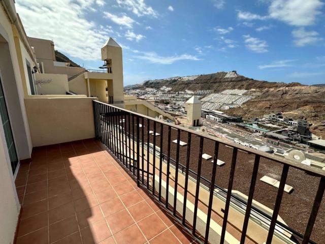 Piso en venta en Calle Valencia en Puerto Rico por 189,000