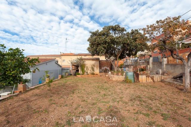 Terreno en venta en Carrer dels Pensaments en El Torrent Ballester-Can ...