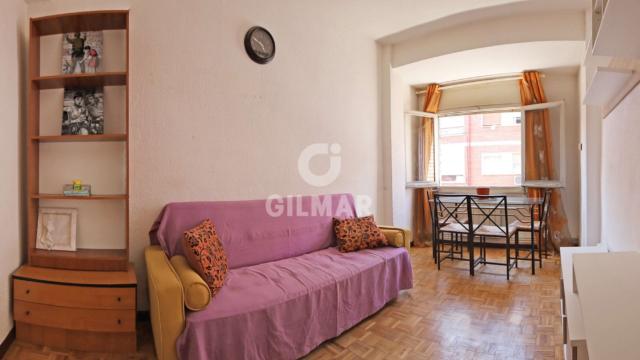 Piso en venta en Chopera en Legazpi por 350,000