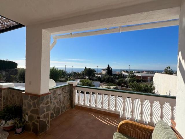 Casa en alquiler en Urbanización Torrox Park en Núcleo por 800 €/mes