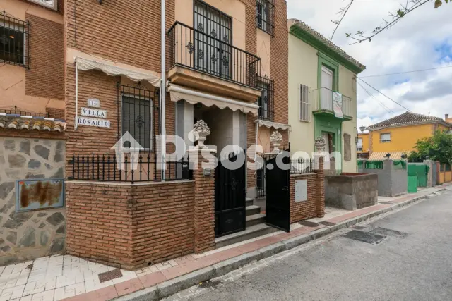 Chalet en venta en Paseo de La Bomba en Carretera de la Sierra por 714. ...