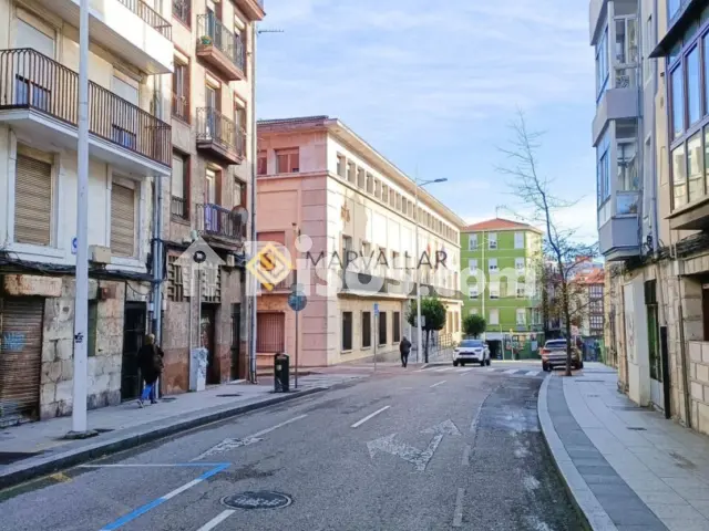 Edificio en venta en Numancia-San Fernando en Numancia-San Fernando por ...