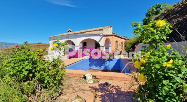 Finca rústica en venta en Este en Este por 310.000