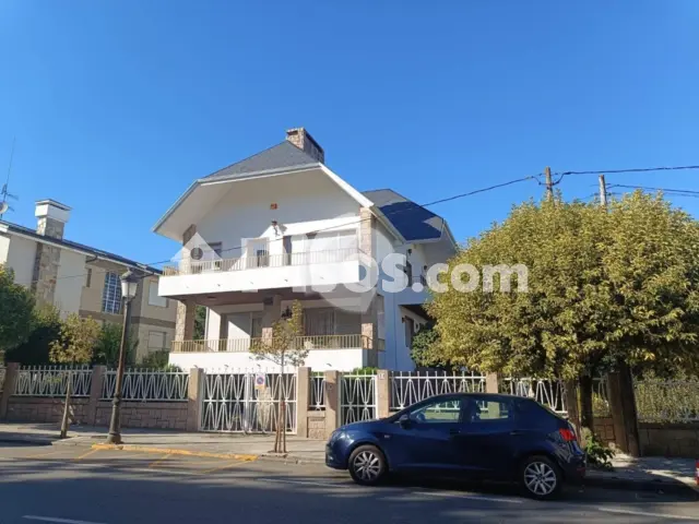 Casa en alquiler en Carballiño en Seixalbo-Monte-Ceboliño-Velle por 1. ...