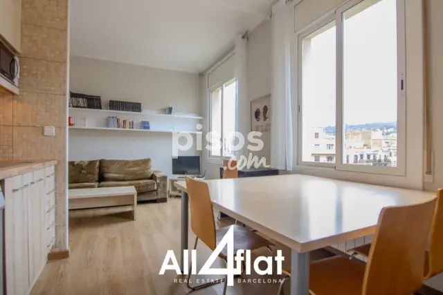 Piso en alquiler en Avinguda del Paral·lel, cerca de Carrer d' Entença ...