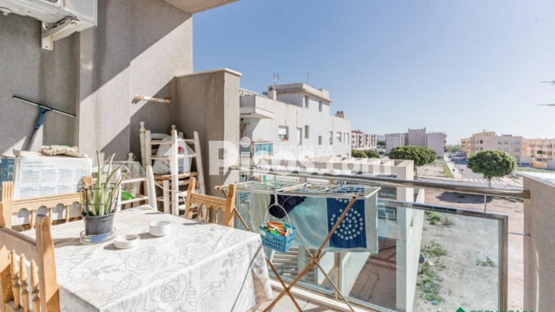 Piso en venta en Vícar en Vícar por 54,900