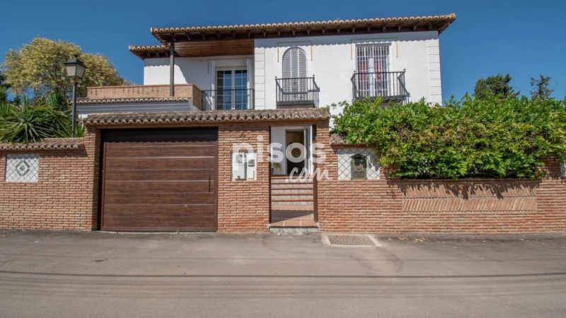 Chalet en venta en Nevada en San Miguel por 590,000