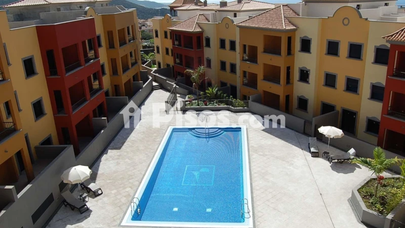 Casa adosada en alquiler en Centro en Costa Adeje por 1.200 €/mes