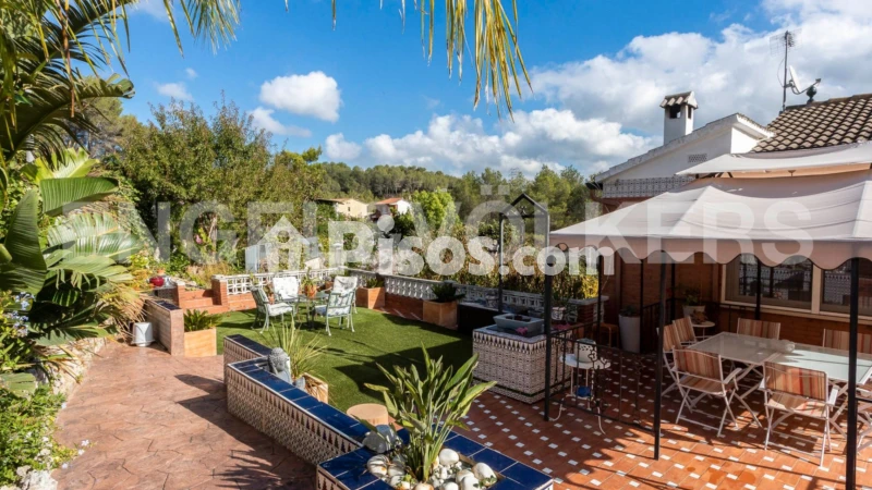 Casa en venta en Mas Alba-Can Lloses en Mas Alba-Can Lloses por 390,000