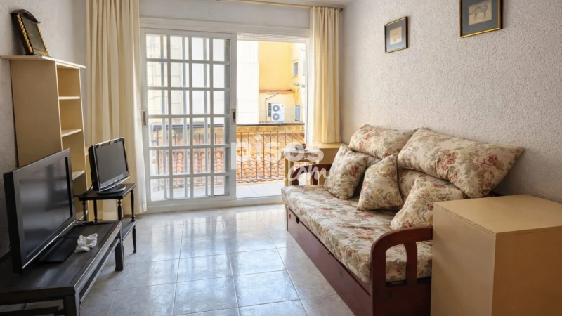 Piso en venta en Castelldefels en Centre por 270.000