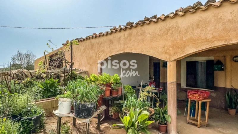 Finca rústica en venta en Campos en Campos por 850,000