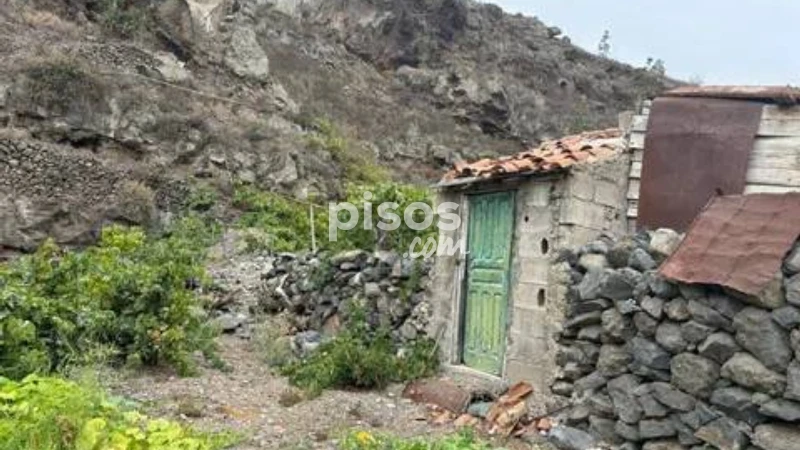 Casa rústica en venta en Guía de Isora en Guía de Isora por 95.000