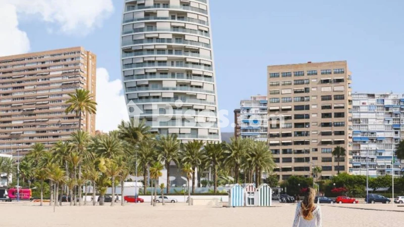 Piso en venta en Benidorm en Benidorm por 925.000