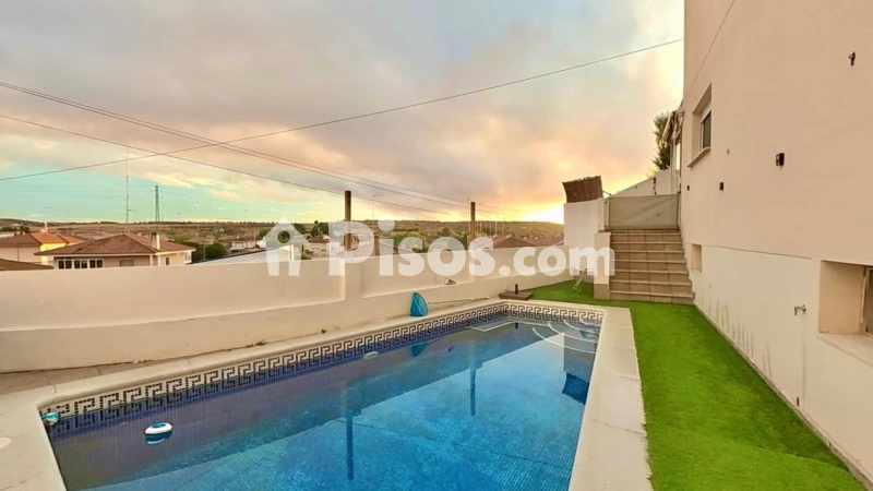 Casa pareada en venta en A 2 Minutos de La Carretera de Ontígola ...