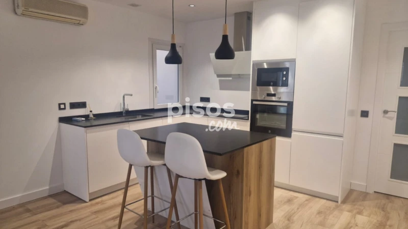 Piso en venta en Avenida de Portugal en Centro por 260.000