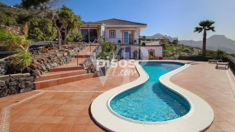 Finca rústica en venta en Adeje Norte en Adeje Norte por 1,595,000