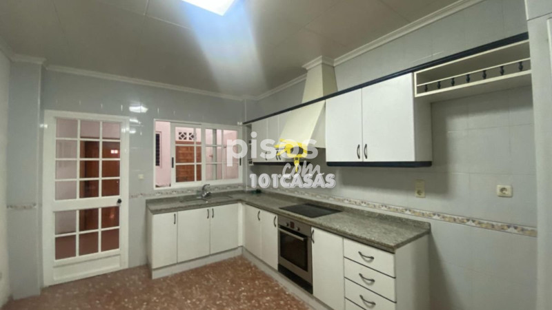 Casa en venta en Sueca en Sueca por 85,000