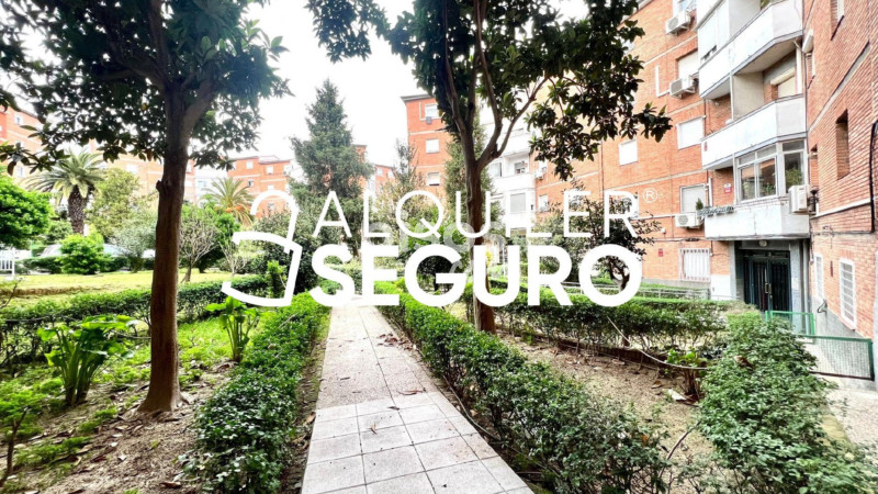 Piso en alquiler en Hortaleza en Pinar del Rey por 890 €/mes