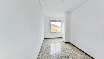 Piso en venta en Elda en Elda por 84.000