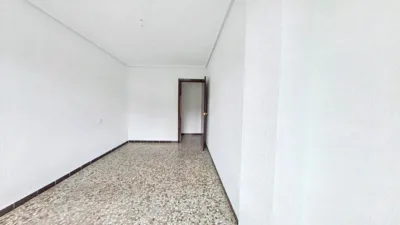 Piso en venta en Elda en Elda por 84.000