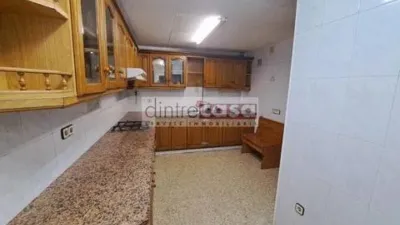 Casa en venta en Nucli Urbà en Nucli Urbà por 240.000
