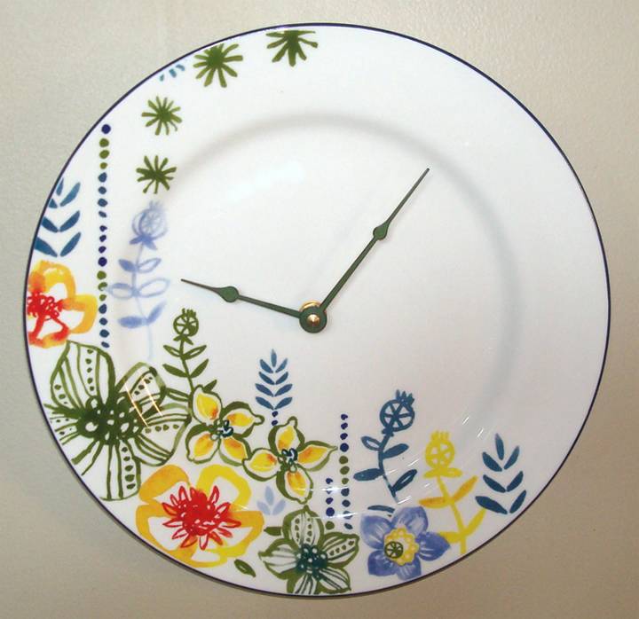 6 platos convertidos en reloj de pared - pisosblog - pisos.com