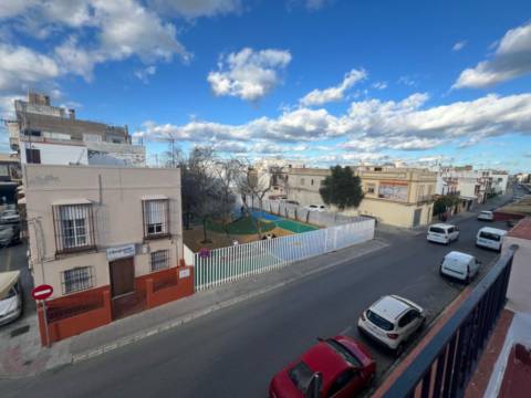 Casas adosadas en Torreblanca, Distrito Este-Alcosa-Torreblanca. Sevilla Capital - pisos.com
