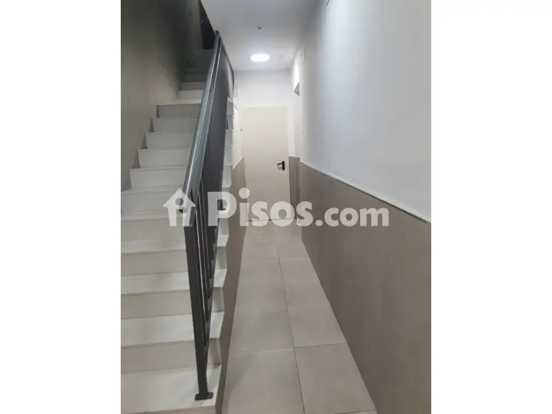 Piso en venta en Granada en Pajaritos-Plaza de Toros por 185.000