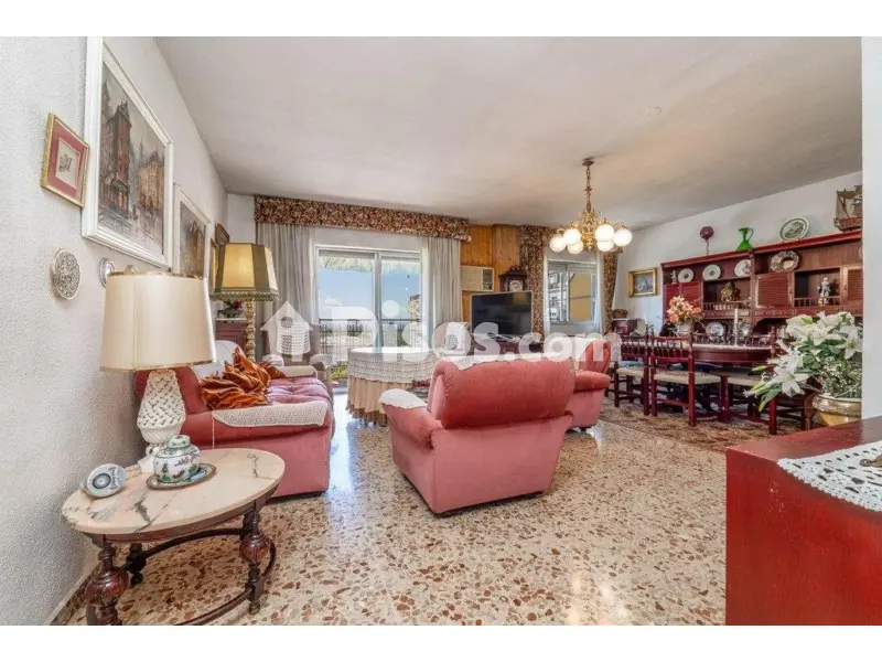 Piso en venta en Camino de Ronda, 118, cerca de Calle Emperatriz ...