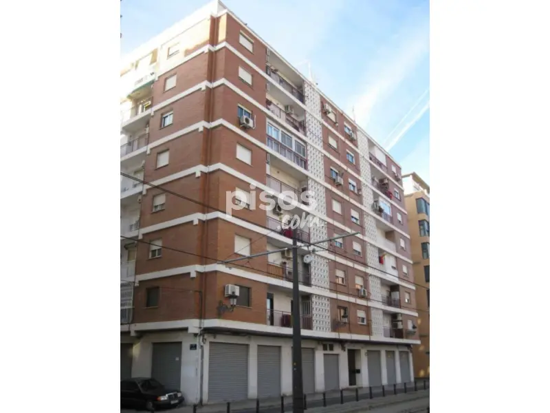 Piso en venta en Calle de Francesc Cubells, Número 40 en El Grau por ...