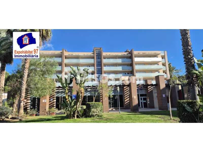 Apartamento en venta en Carrer del Camí de les Pasquales en Plaça d ...