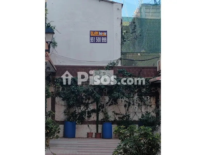 Casa en venta en Calle Río Avia en La Trinidad-Mármoles-Perchel Norte ...