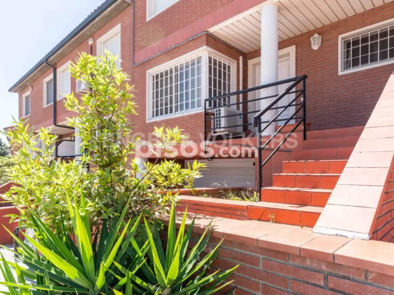 Casa adosada en venta en Sant Quirze del Vallès en Sant Quirze del Vallès por 470,000