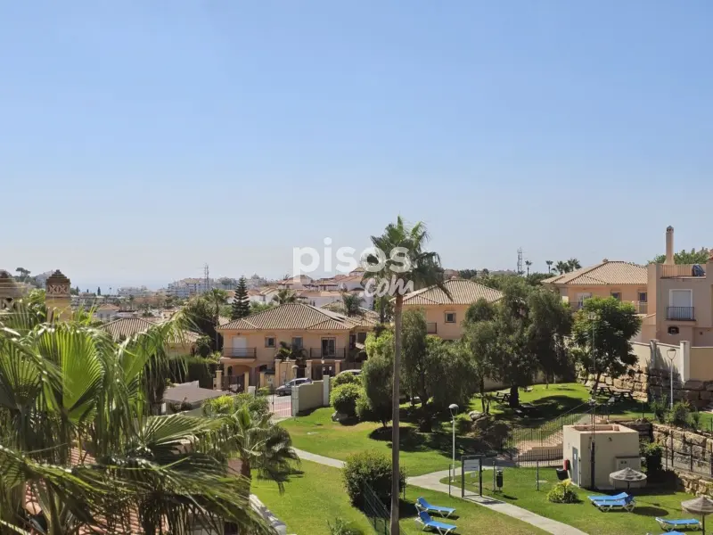 Casa adosada en venta en Urbanización Calahonda-Golf-Riviera del Sol ...