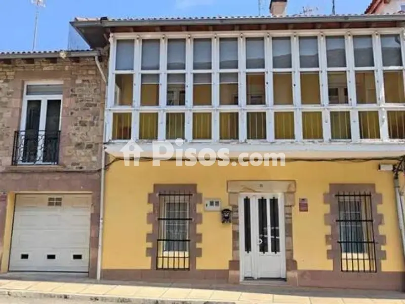Casa en venta en Reinosa en Reinosa por 209.000