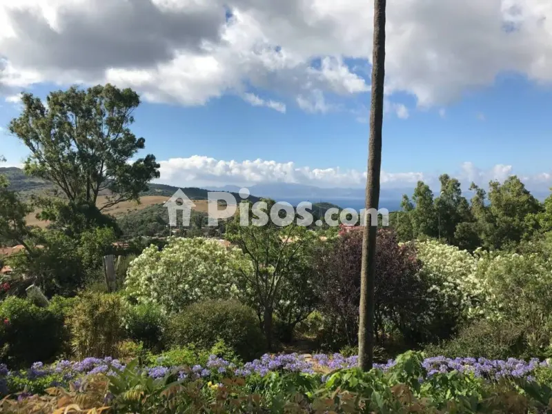 Chalet en venta en El Pelayo-Parques Naturales en El Pelayo-Parques ...