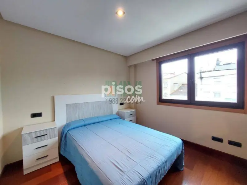 Piso en alquiler en Ourense Capital en Ourense Capital por 700 €/mes