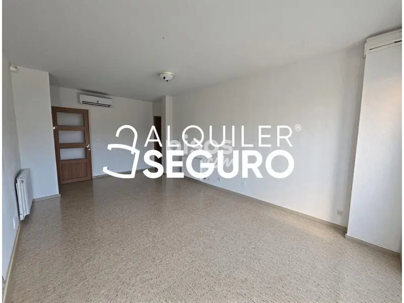 Piso en alquiler en Creu de Barbera en La Creu de Barberà por 829 €/mes