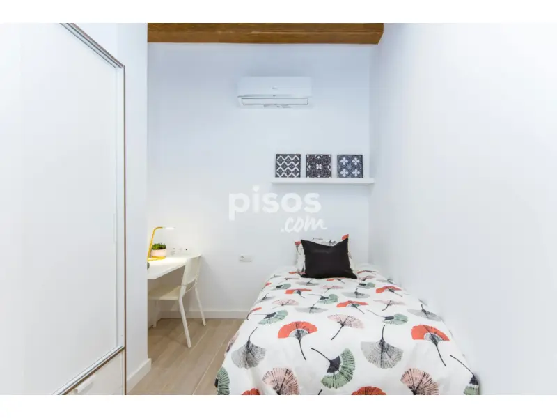 Habitación en alquiler en El Barri Gòtic en El Barri Gòtic por 700 €/mes