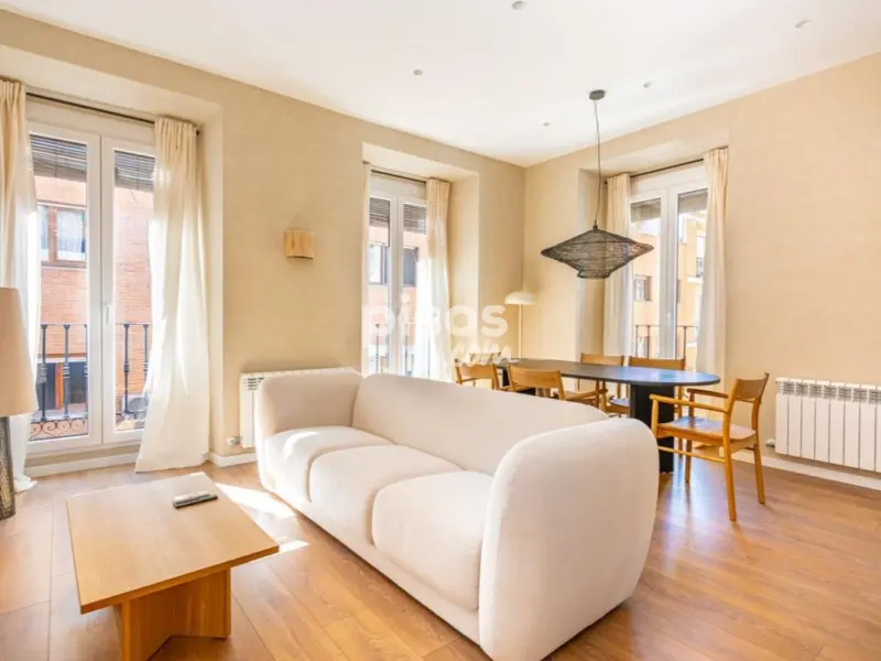 Piso en venta en Calle C. de San Vicente Ferrer, Número 34 en ...