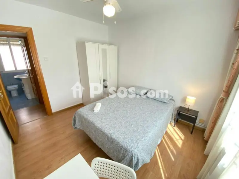 Habitación en alquiler en Numancia en Numancia por 450 €/mes