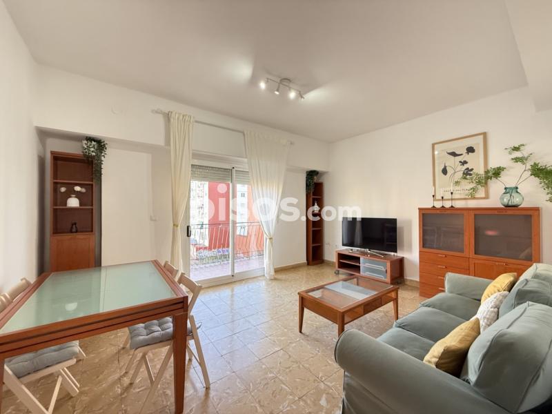 Pisos en CL SAN VICENTE MARTIR, València Capital por 1.300€ al mes