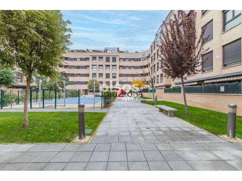 Piso en venta en Calle Concha Espina en Getafe Norte por 319.500